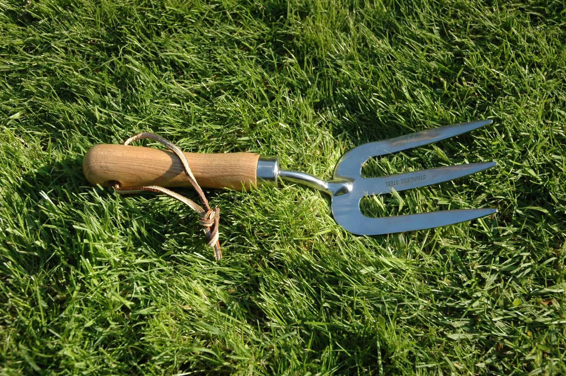 Gardening Fork With Wooden Handle | Buy Online UK | Middleton Nurseries